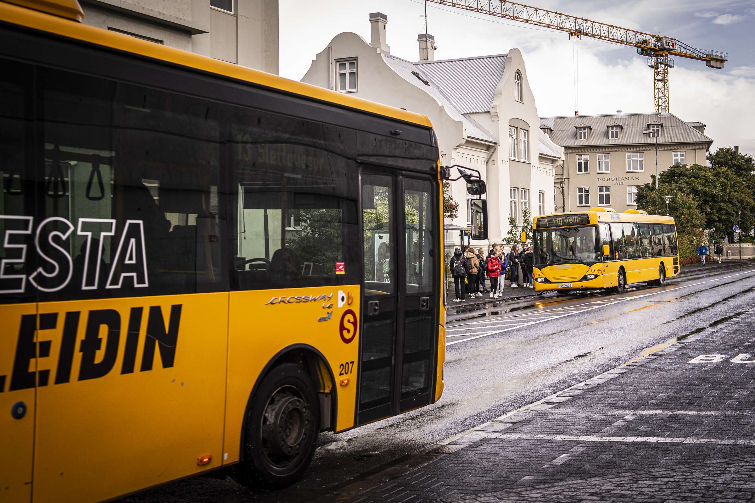 Strætó í vondri stöðu og sækir um yfirdrátt - Heimildin