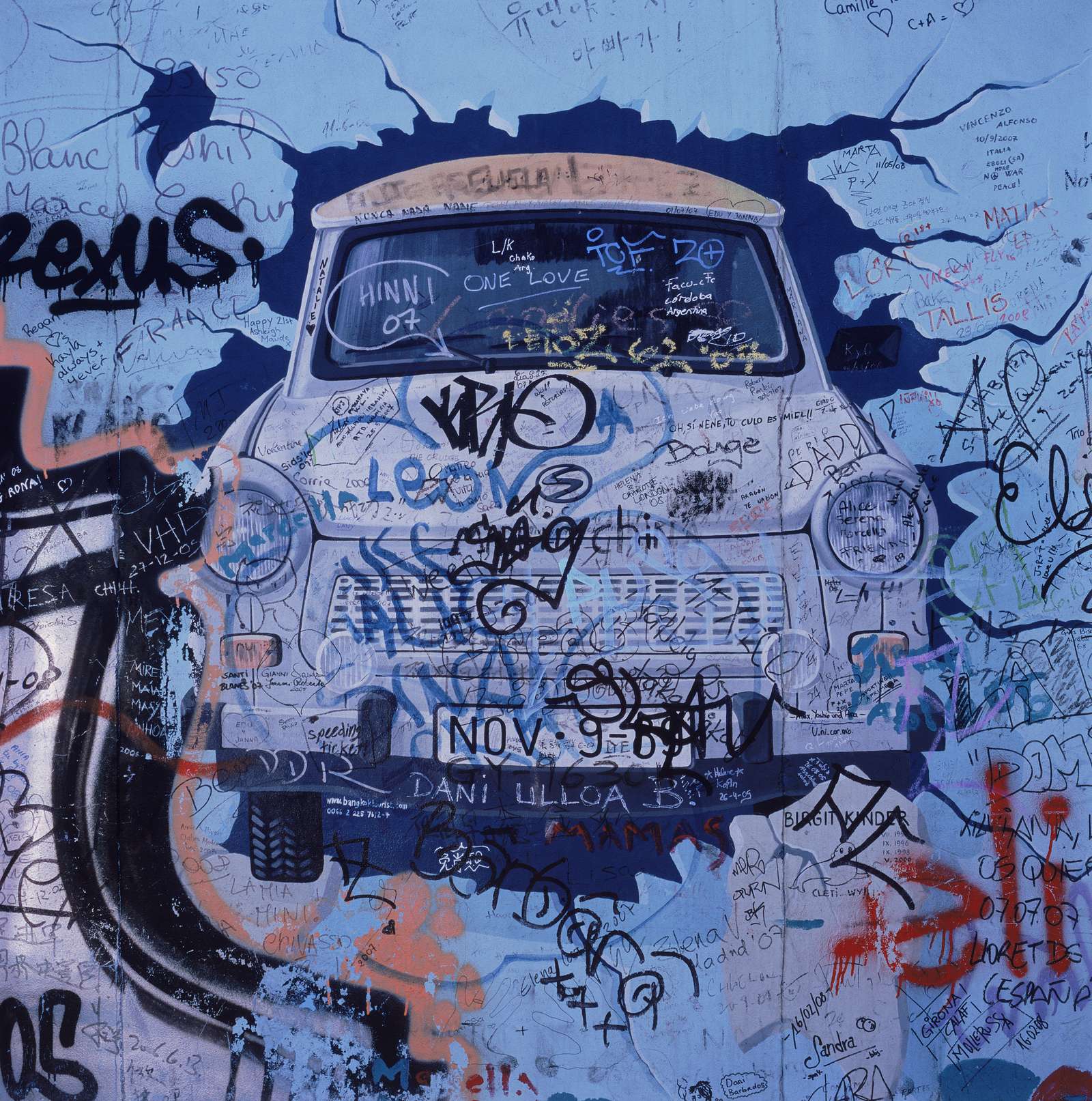 Algjör steypa - Heimildin