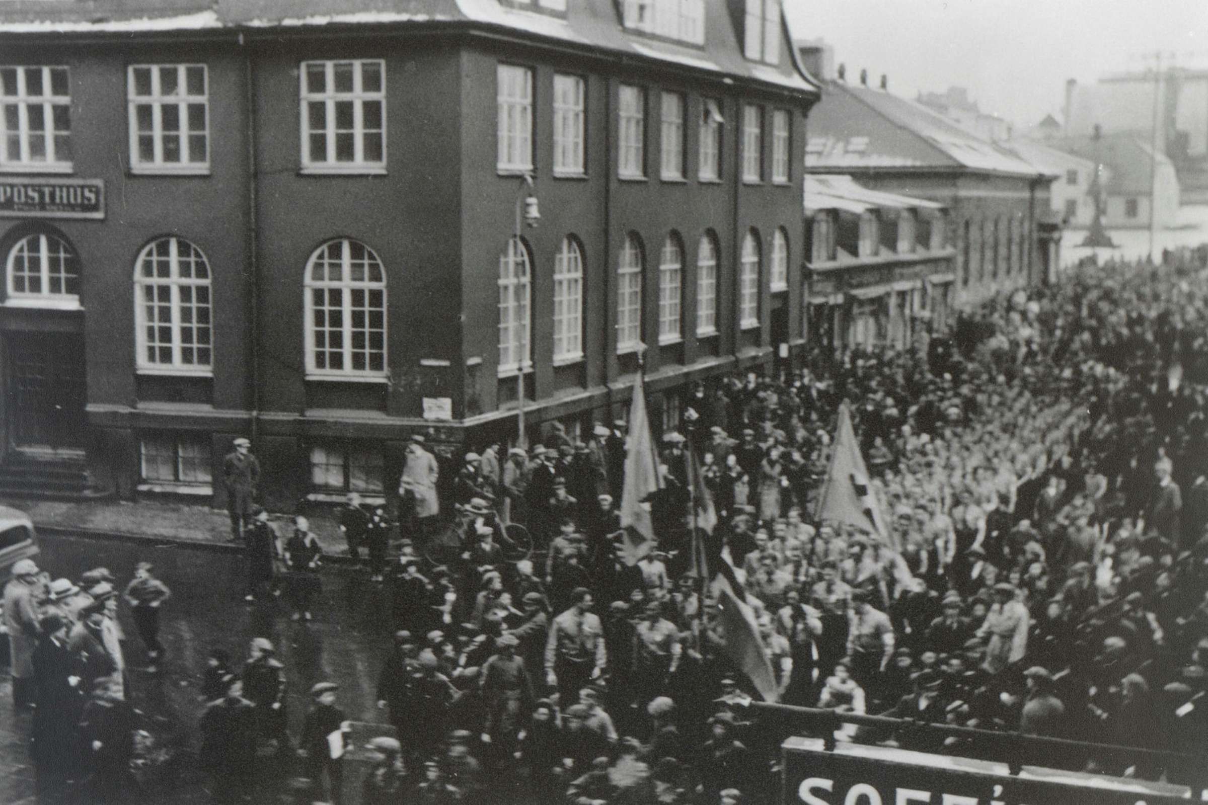 Þegar nasisminn nam land - Heimildin