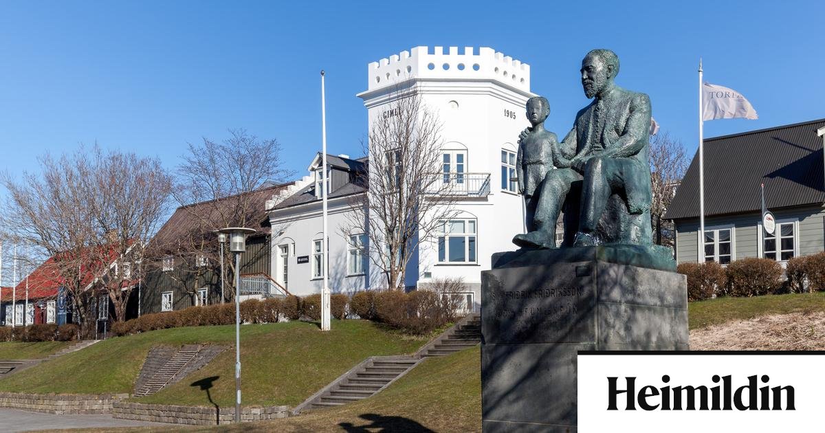 Borgin þarf tíma til að svara hver örlög séra Friðriks og drengsins ...