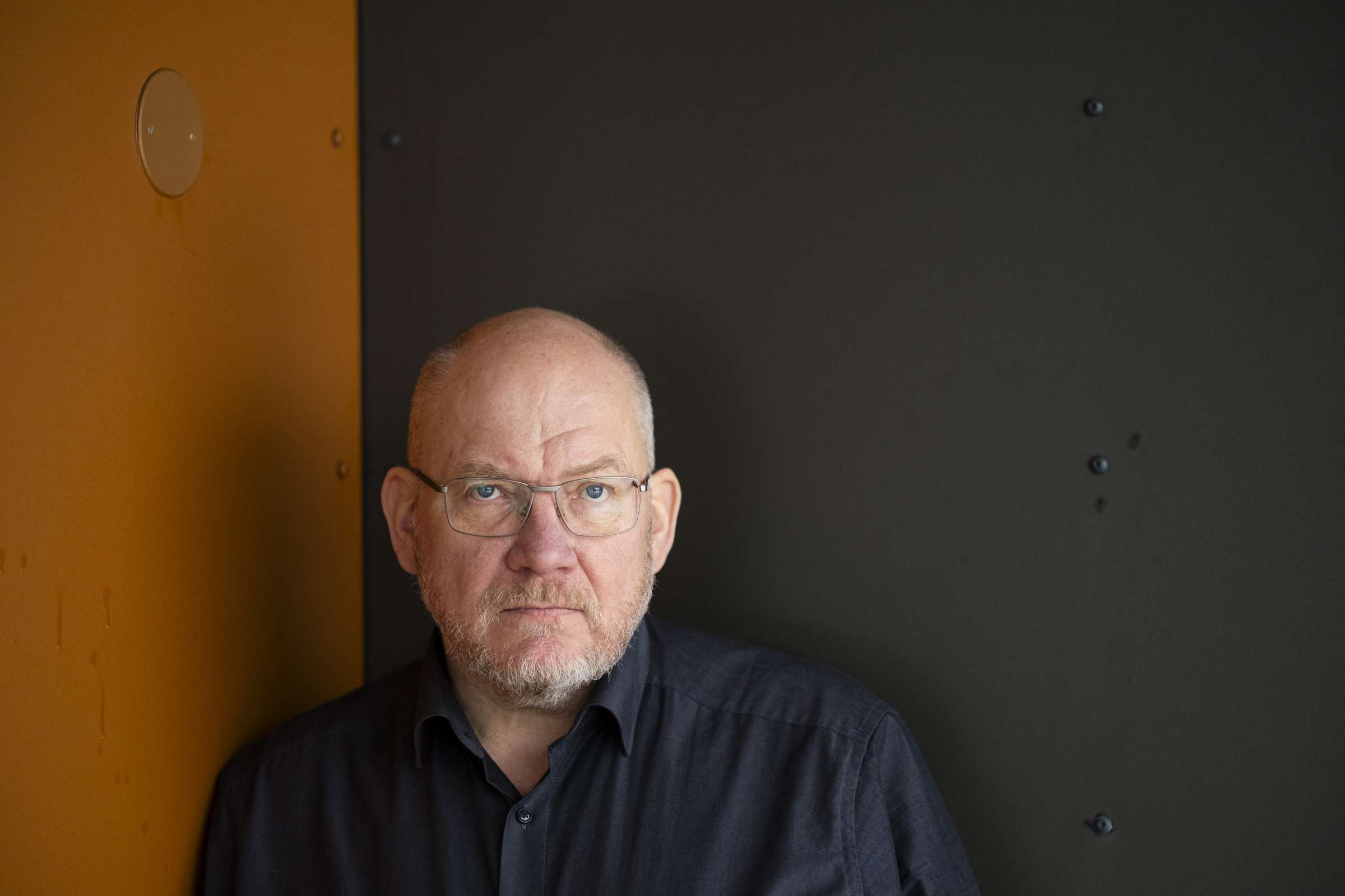 Leituðu svara en fengu símsvara - Heimildin